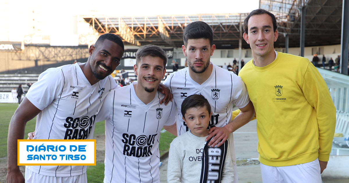 Tem oito anos e o seu sonho era conhecer os jogadores do Tirsense